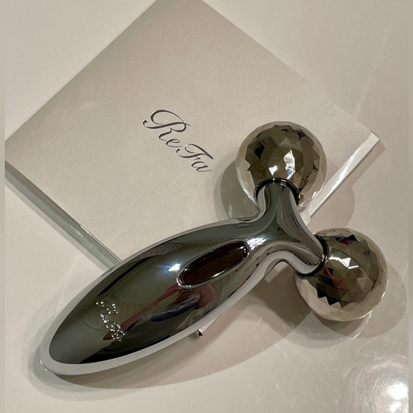 Refa | Skincare | Refa Carat Platinum Face Body Microcurrent Treatment ...